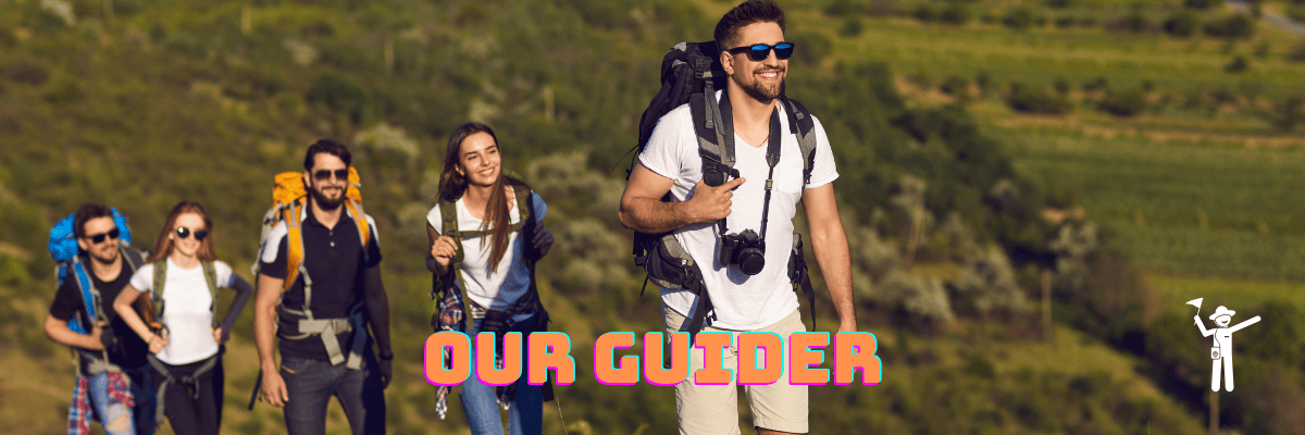 Essential Qualities of a Good Tour Guide Every Traveler Should Look For